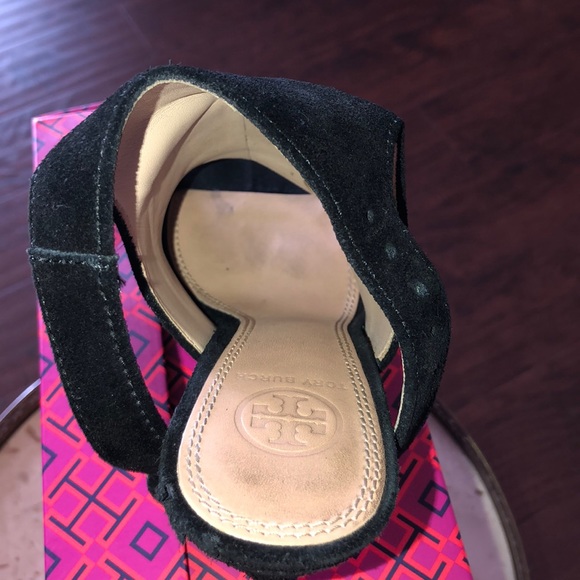 Tory Burch | Shoes | Tory Burch Suede Peep Toe 4in Heels Gently Worn ...